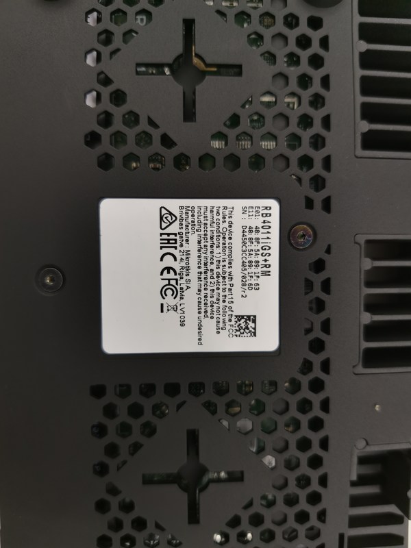 MikroTik RB4011iGS+RM 11 port 10g SFP + quad core Gigabit wired router ...